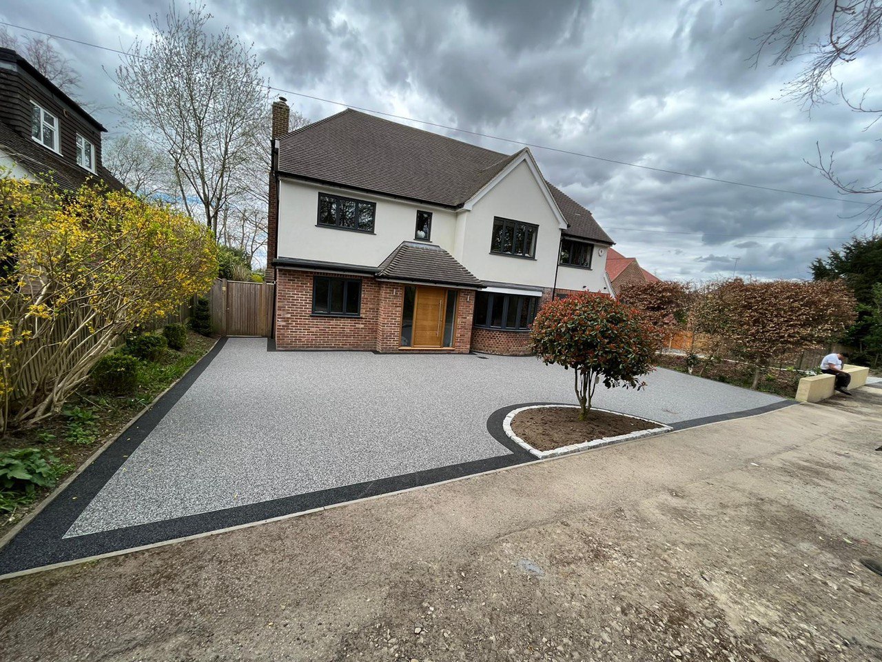 Tarmac Driveway Overlays: How to Upgrade Your Old Driveway - Eye ...